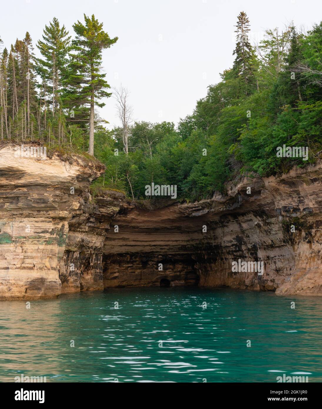 Beautifully colored sea cliffs along Pictured Rocks National Lakeshore ...