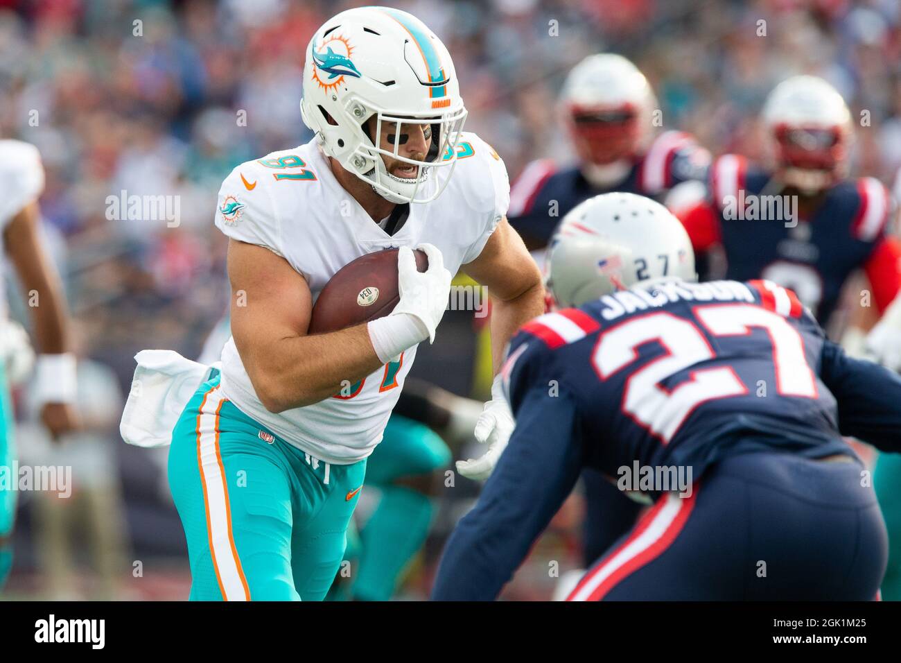 Foxborough, United States. 12th Sep, 2021. Miami Dolphins tight end ...