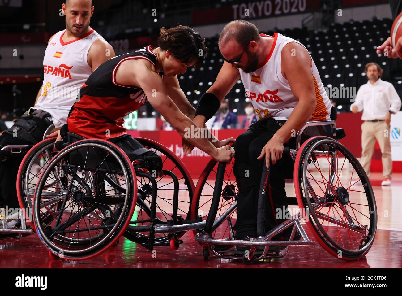 Tokyo, Japan. 29th Aug, 2021. (L-R) Renshi Chokai (JPN), Asier Garcia ...