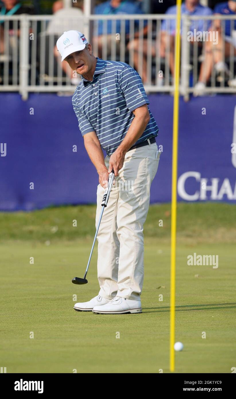 St. Louis, United States. 12th Sep, 2021. David Toms watches his putt ...