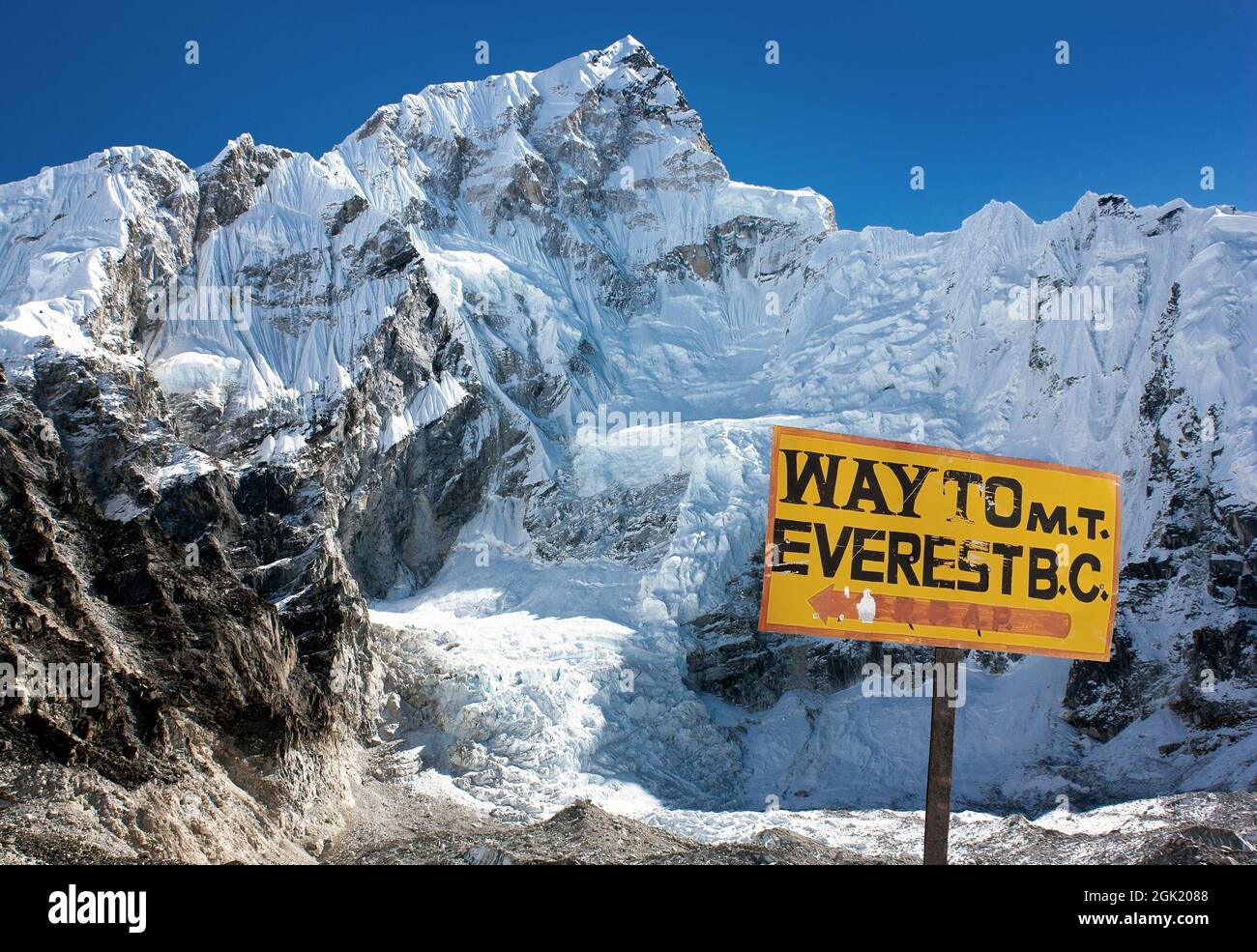 Nuptse peak near Gorak Shep village - Way to Everest base camp - Nepal ...