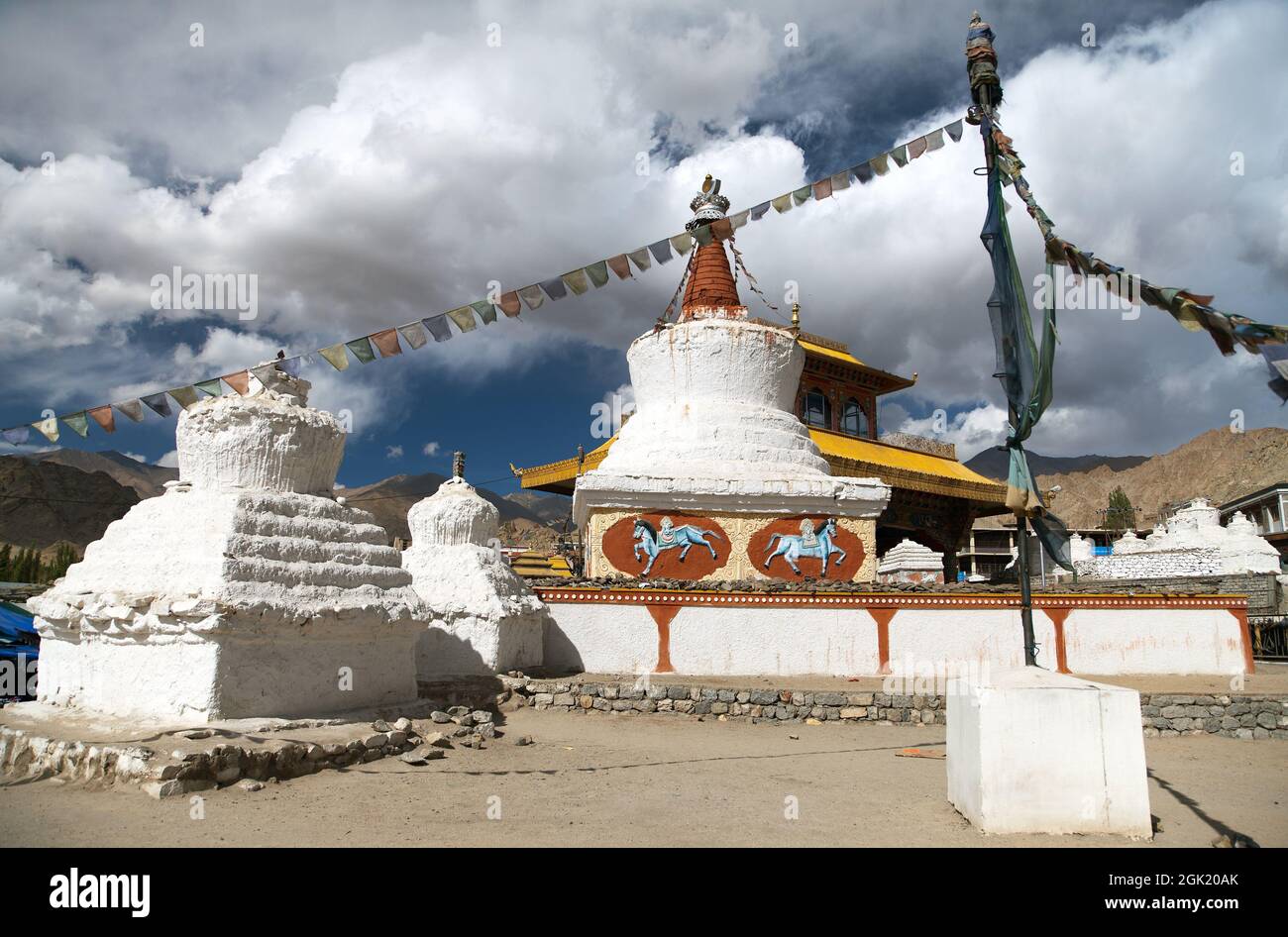 Tibetan stupa gate hi-res stock photography and images - Alamy