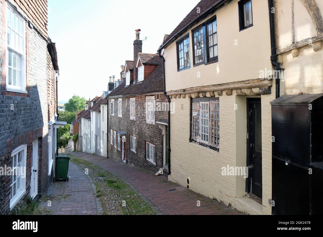 A side-street with historic buildings in Lewes, Sussex Stock Photo - Alamy