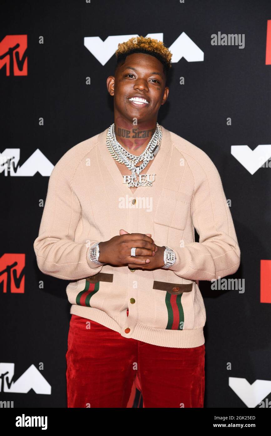 Yung bleu hi-res stock photography and images - Alamy