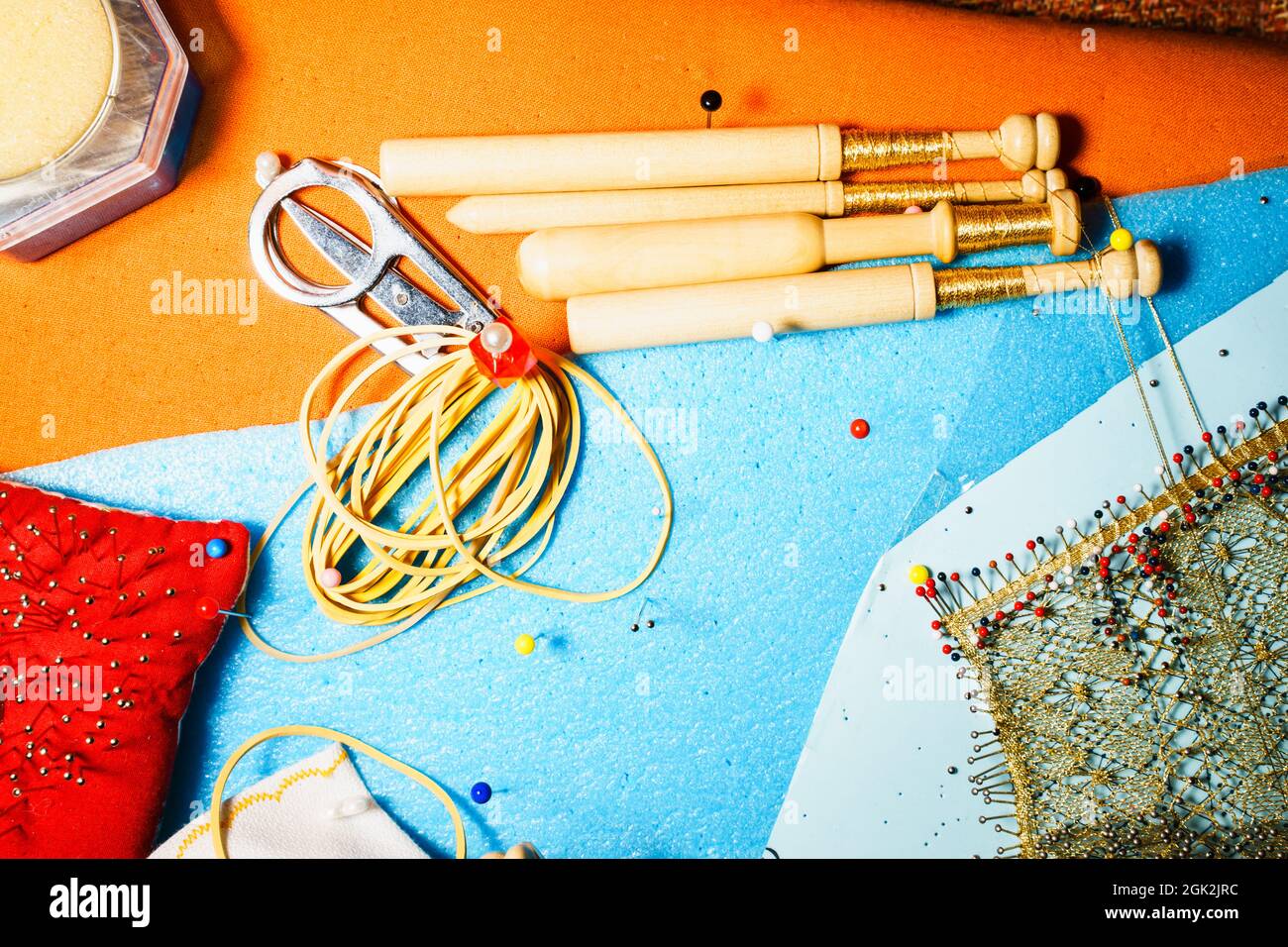 Weaving tools hi-res stock photography and images - Alamy