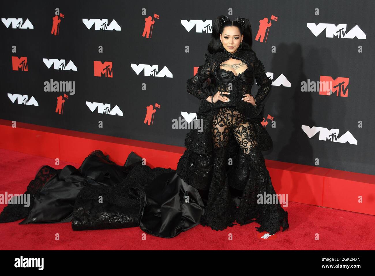 New York, NY, USA. 12th Sep, 2021. Bella Poarch at the 2021 MTV Video Music Awards at Barclays ...