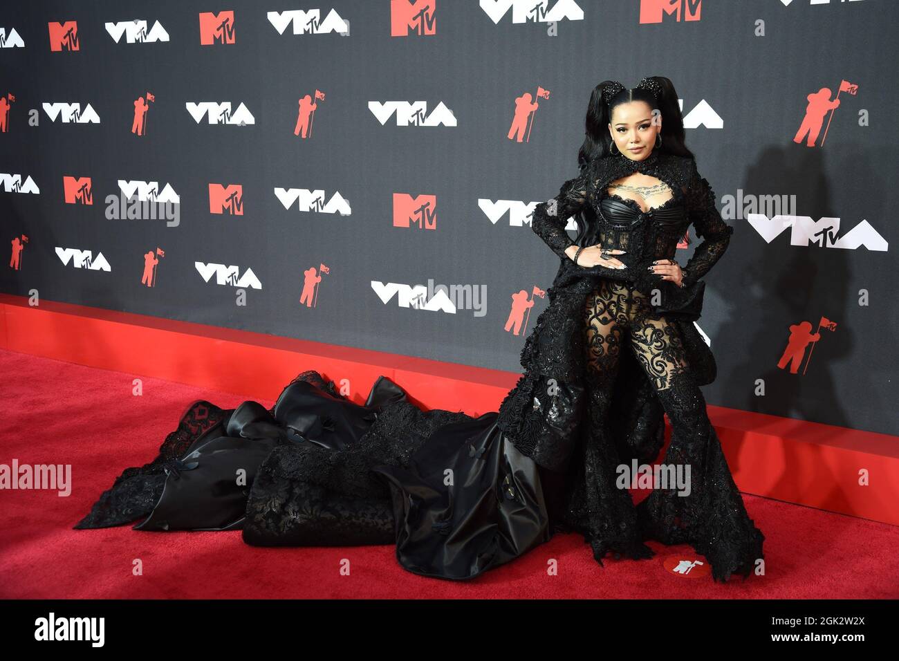 Brooklyn, NY, USA. 12th Sep, 2021. Bella Poarch at arrivals for MTV ...