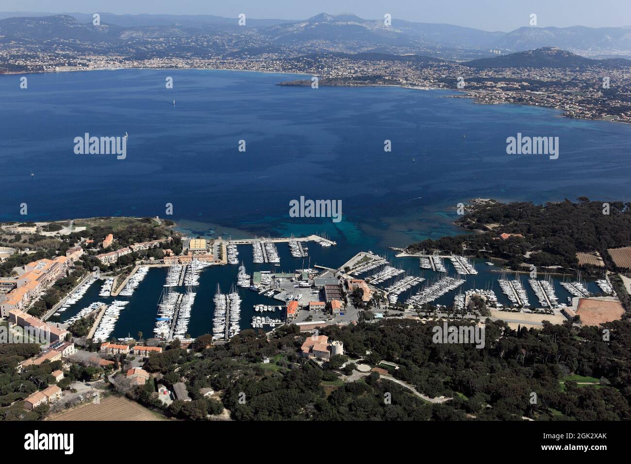 FRANCE VAR (83): HARBOUR SAINT-PIERRE-DES-EMBIEZ, ON THE ISLAND OF THE ...