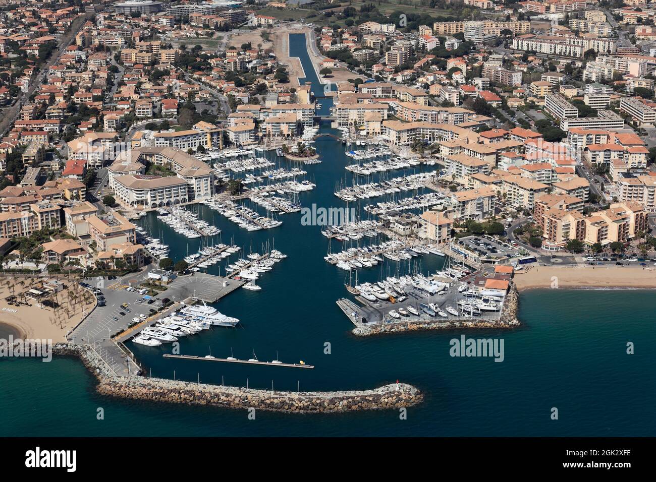 Port frejus hi-res stock photography and images - Alamy