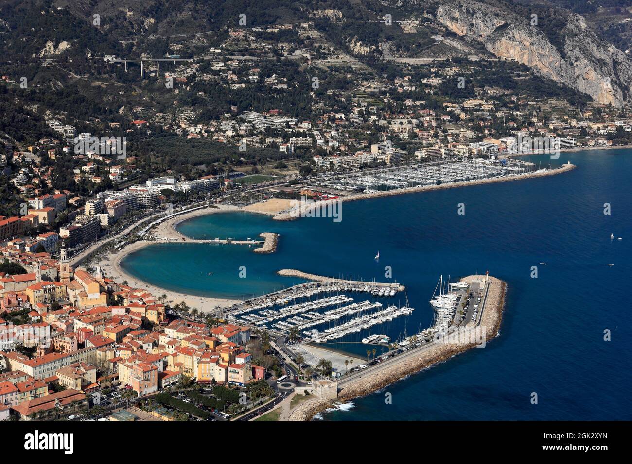 FRANCE 06 (ALPES-MARITIMES) MENTON ANCIENT HARBOUR AND PORT GARAVAN ...