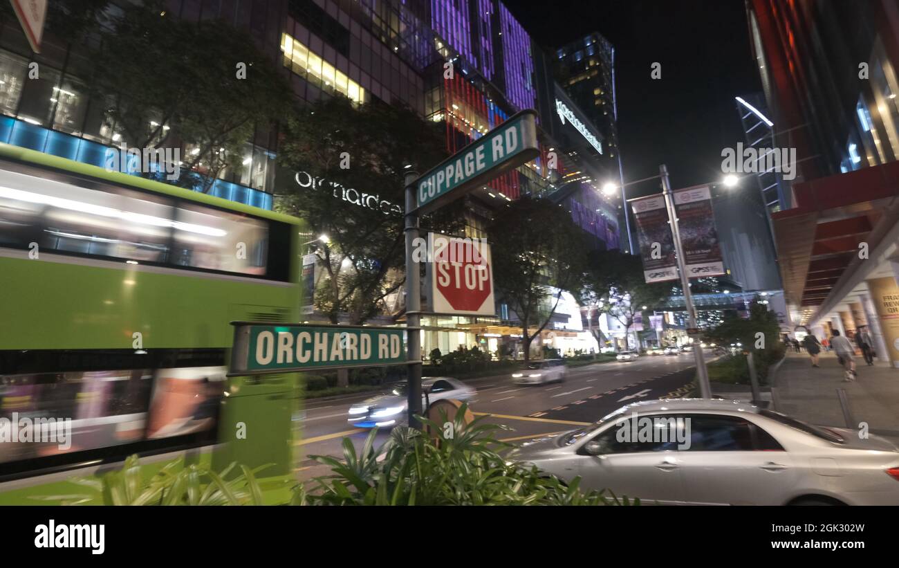Singapore bus sign hi-res stock photography and images - Alamy