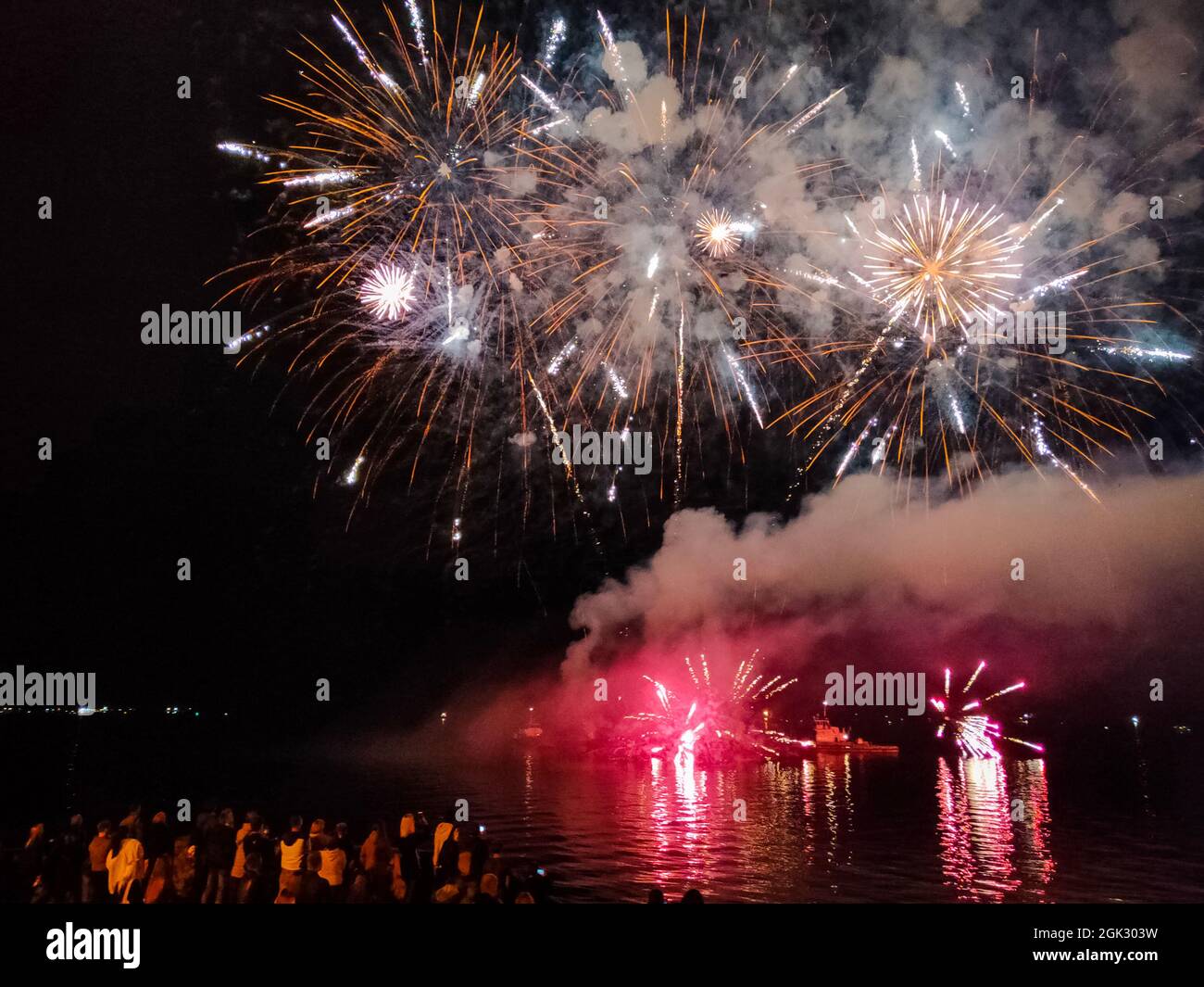Firework night hi-res stock photography and images - Alamy
