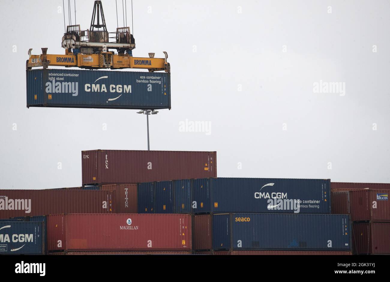 2050 net zero target hi-res stock photography and images - Alamy