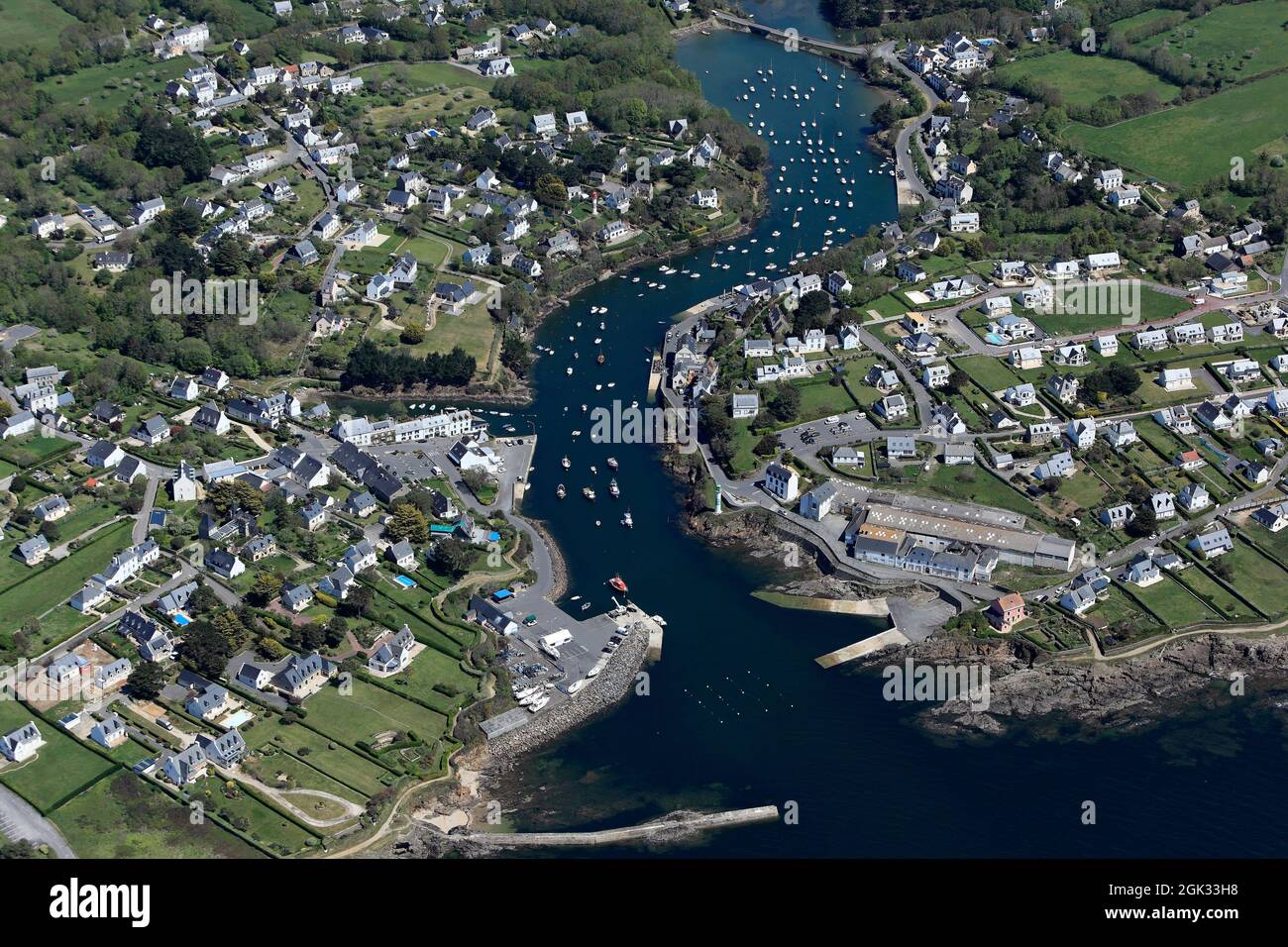 FRANCE FINISTERE (29) HARBOUR OF DOELAN Stock Photo - Alamy