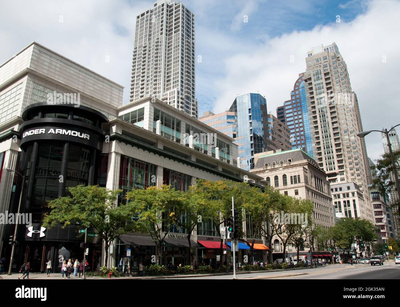 Street scene with Skycrapers, Chicago, Illinois, USA. Chicago is famous ...