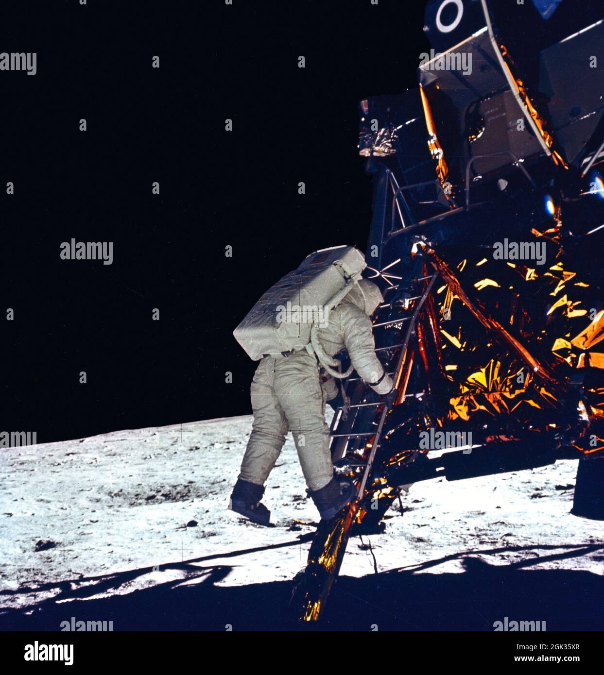 APOLLO 11 ONBOARD PHOTO: ASTRONAUT ALDRIN MAKES FIRST STEP ONTO THE ...