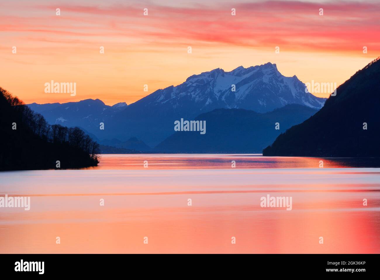 Lake Lucerne with mountains in the background. View from Brunnen at ...