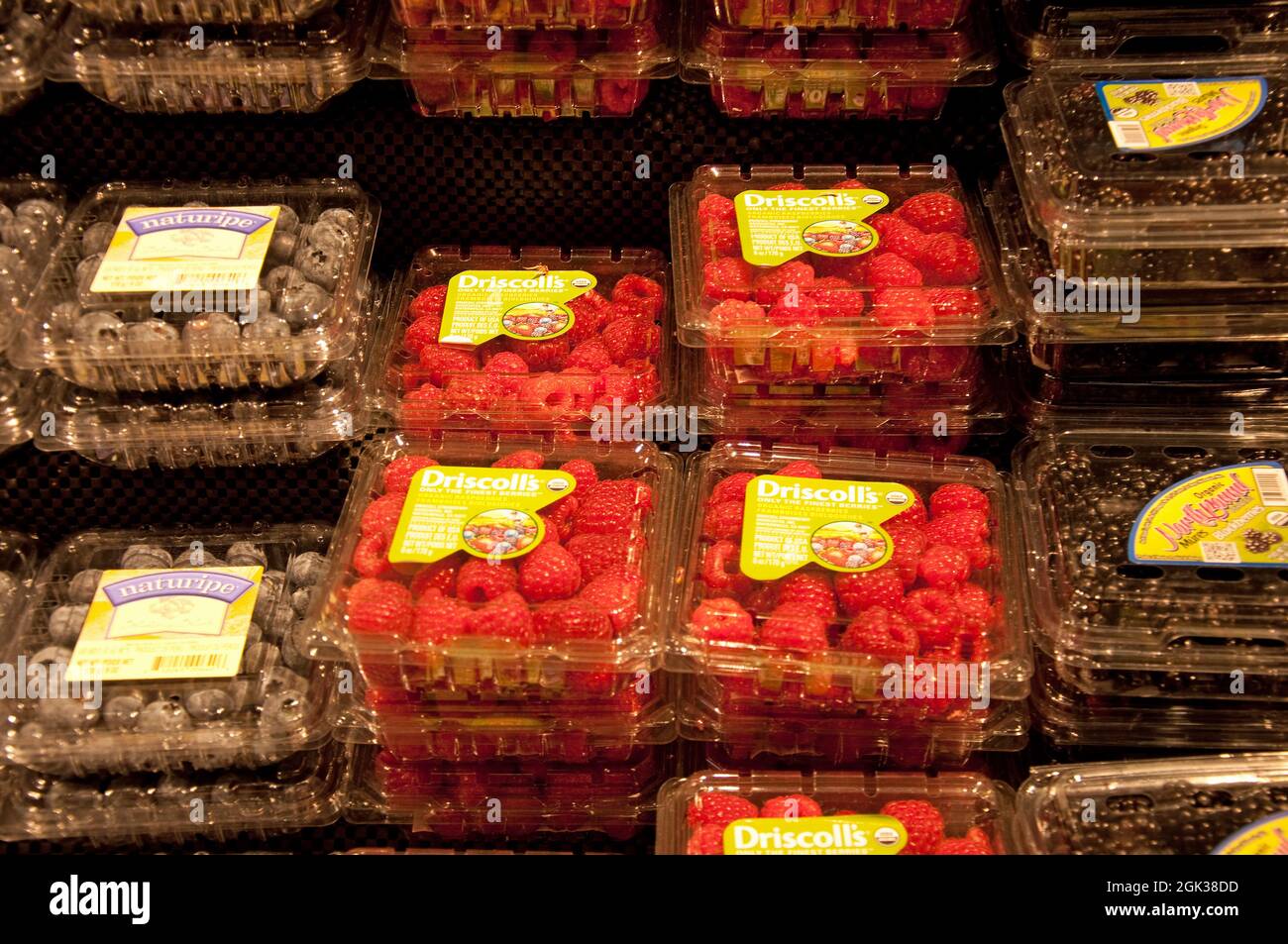 Berries, Fruit and Vegetable Section, Supermarket, Chicago, Illinois ...