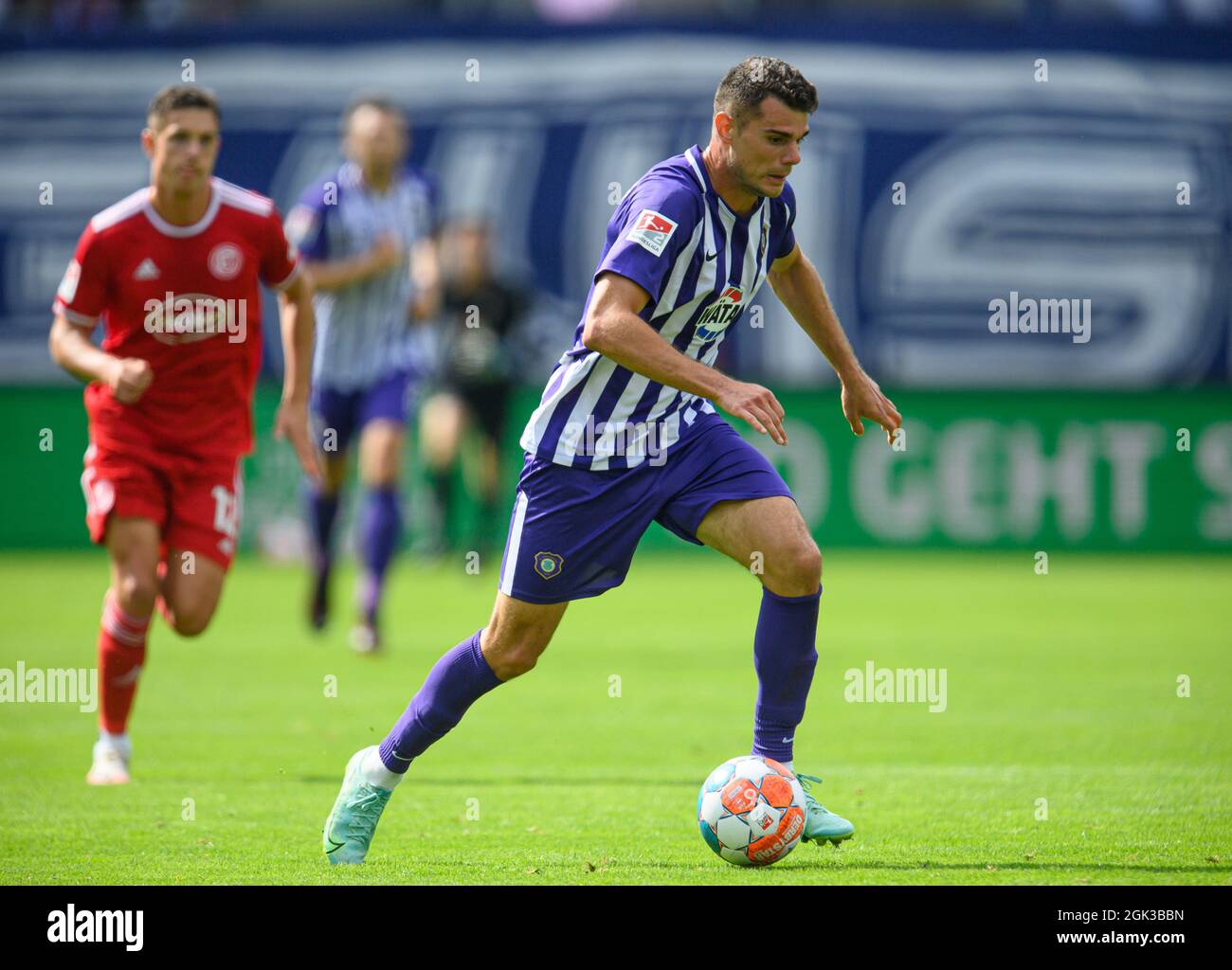 Aue, Germany. 12th Sep, 2021. Football: 2. Bundesliga, FC Erzgebirge ...
