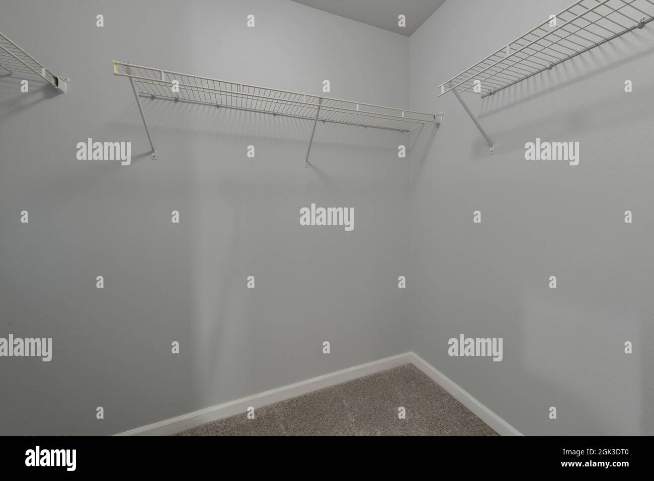 Modern residential empty bedroom closet interior Stock Photo - Alamy