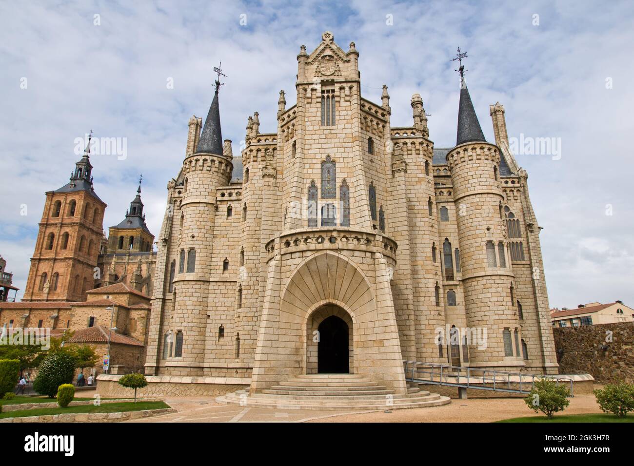 Scenic view of the famous Episcopal Palace in Astorga, Leon in Spain ...