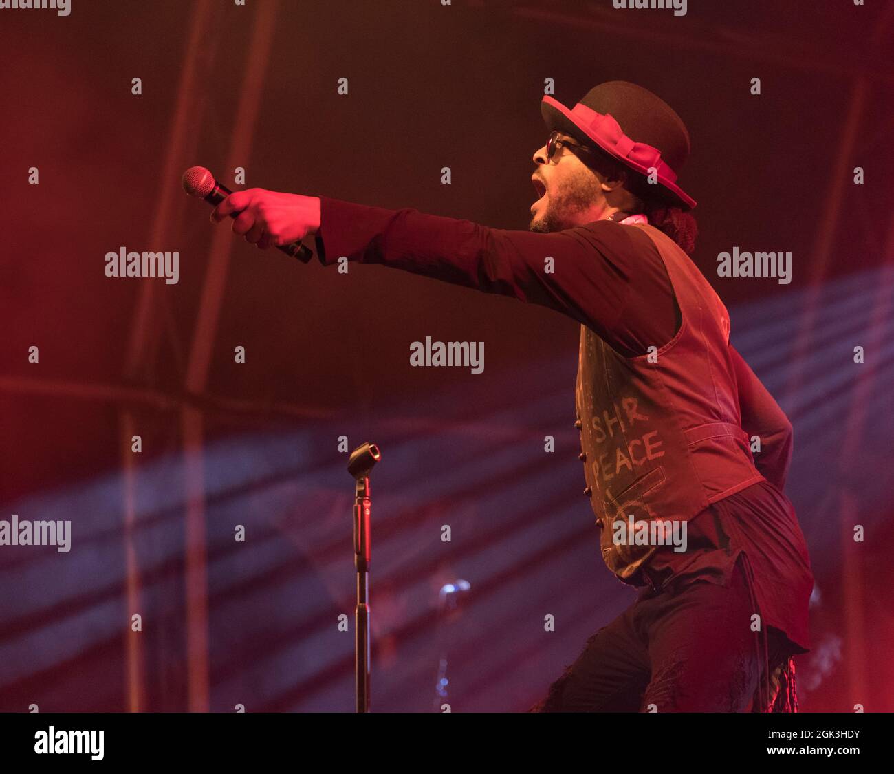 Jeffrey daniel hi-res stock photography and images - Alamy