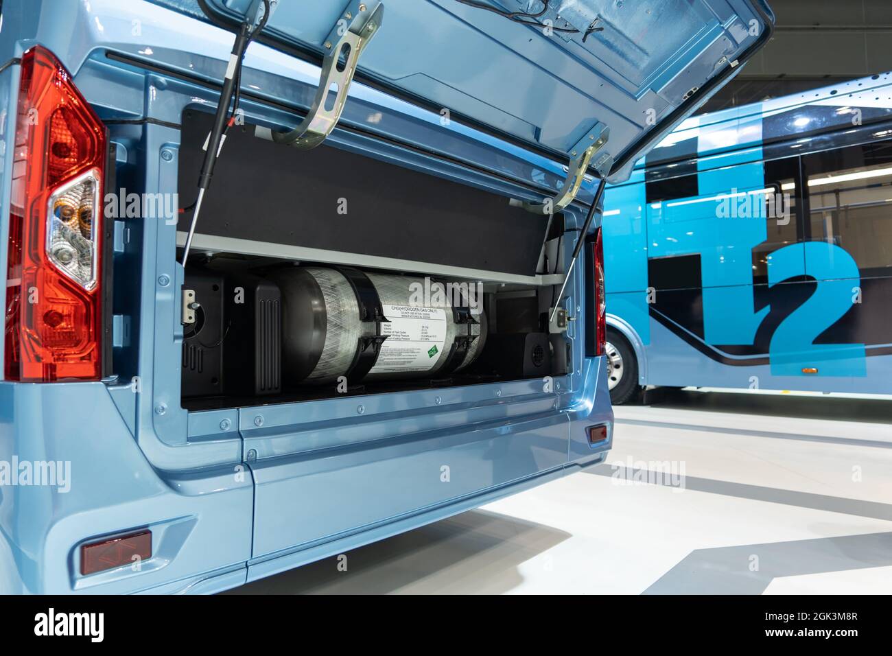 Hydrogen fuel cell bus hi-res stock photography and images - Alamy