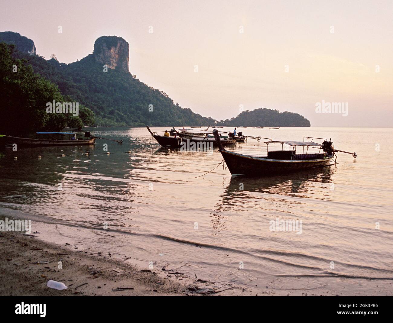 Sunrise over East Railay Beach Krabi Thailand Stock Photo - Alamy