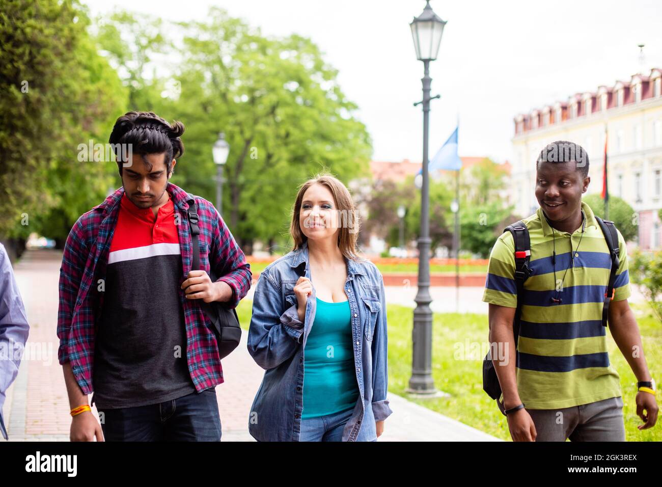 Foreign friends hi-res stock photography and images - Alamy