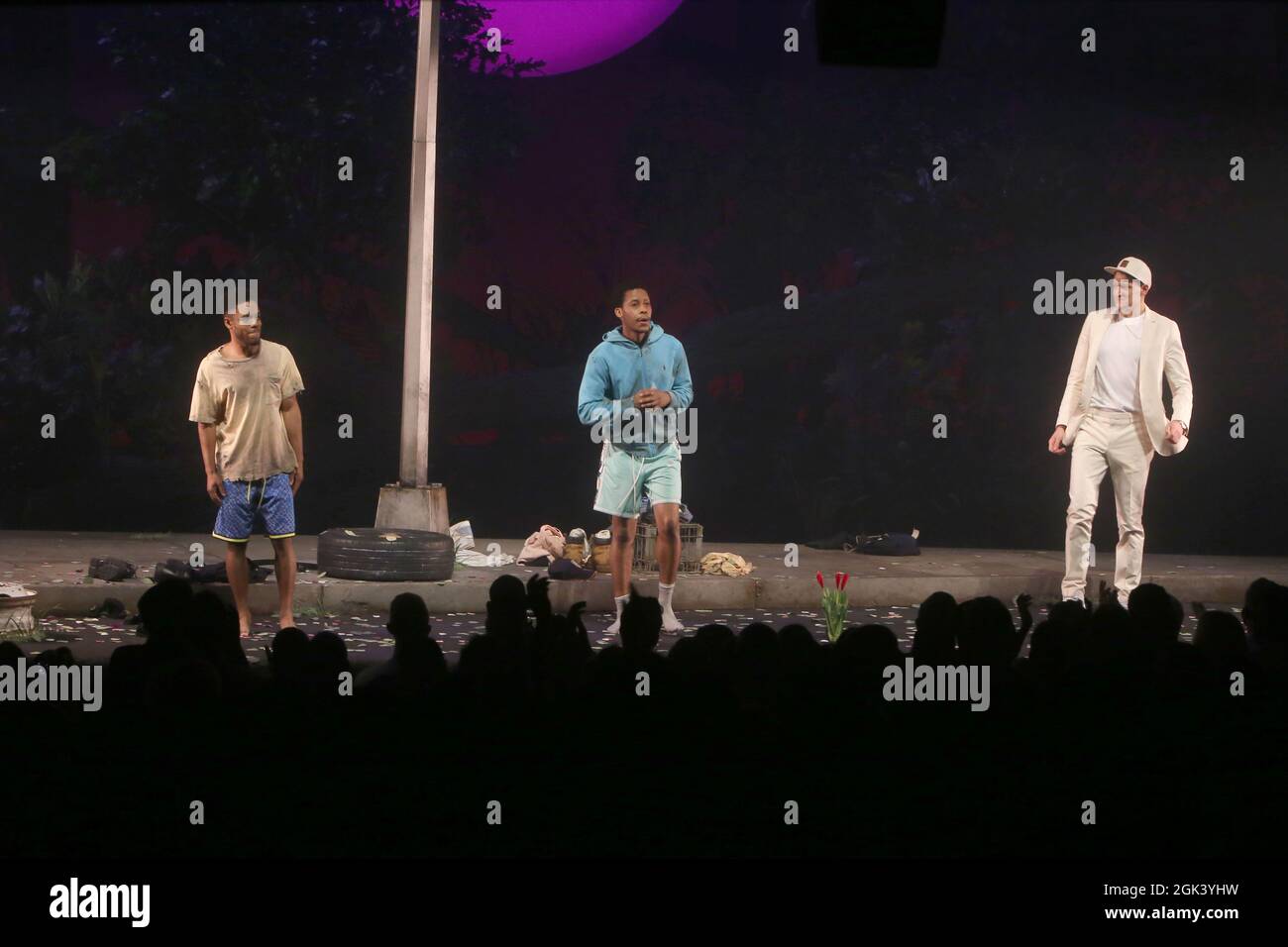 Michael smallwood hi-res stock photography and images - Alamy