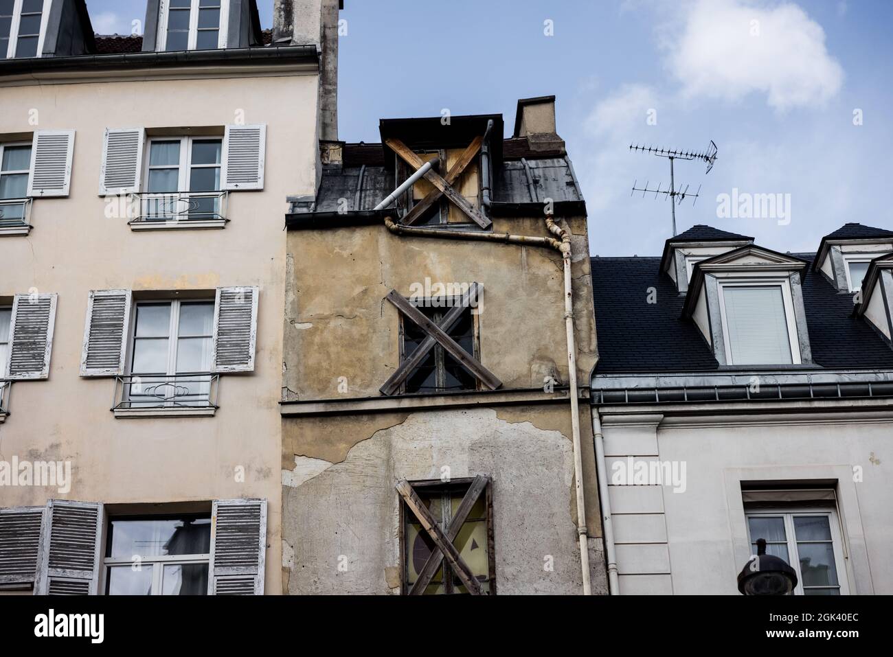 Beautiful shot of an old building in Paris, France Stock Photo - Alamy