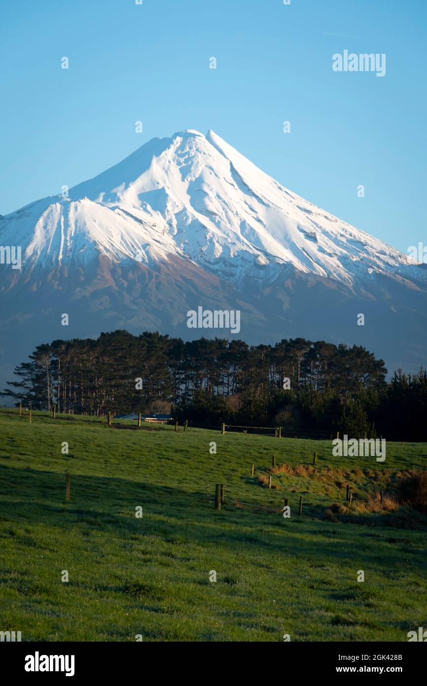 Mount Taranaki, North Island, New Zealand Stock Photo - Alamy