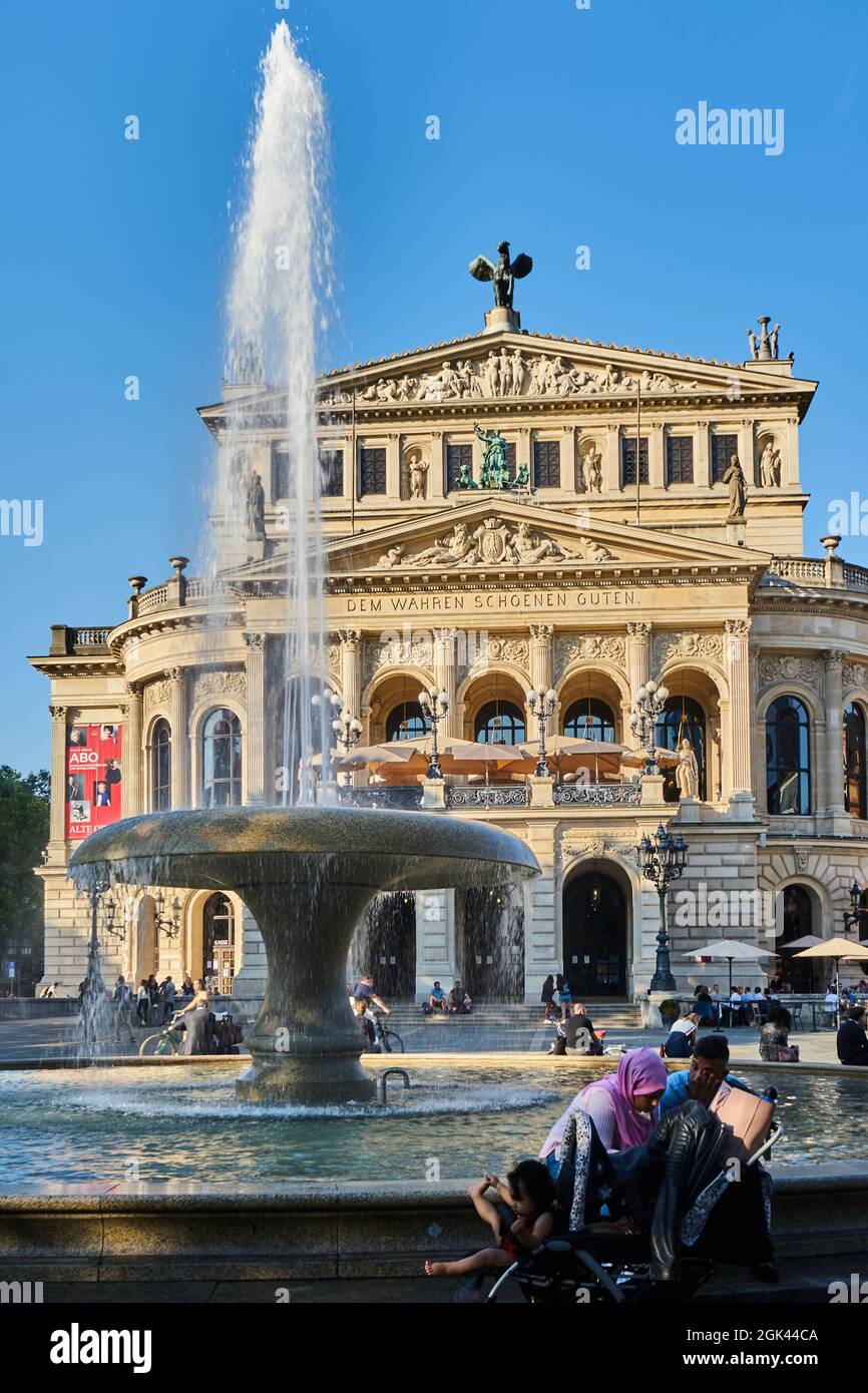 Lucae-Brunnen, Alte Oper, Opernplatz, Innenstadt, Frankfurt am Main ...