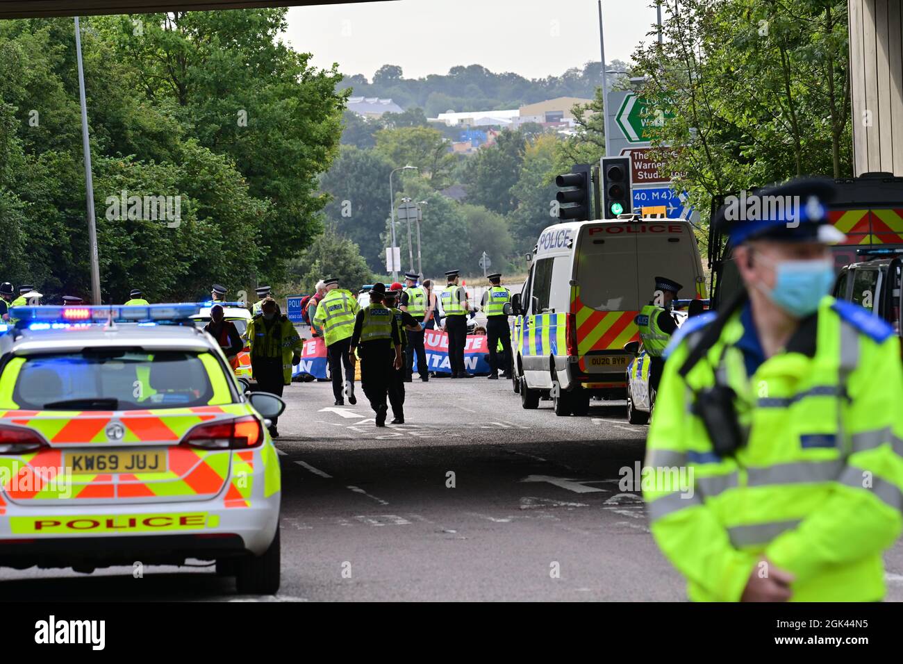 M25 protest hi-res stock photography and images - Alamy