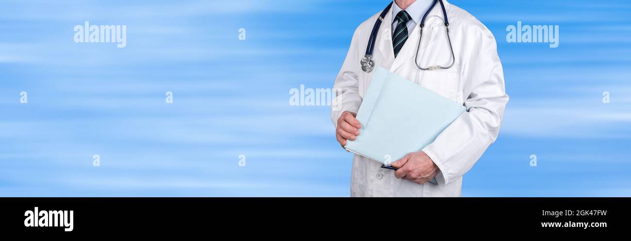 Doctor holding medical file on blurred background Stock Photo - Alamy