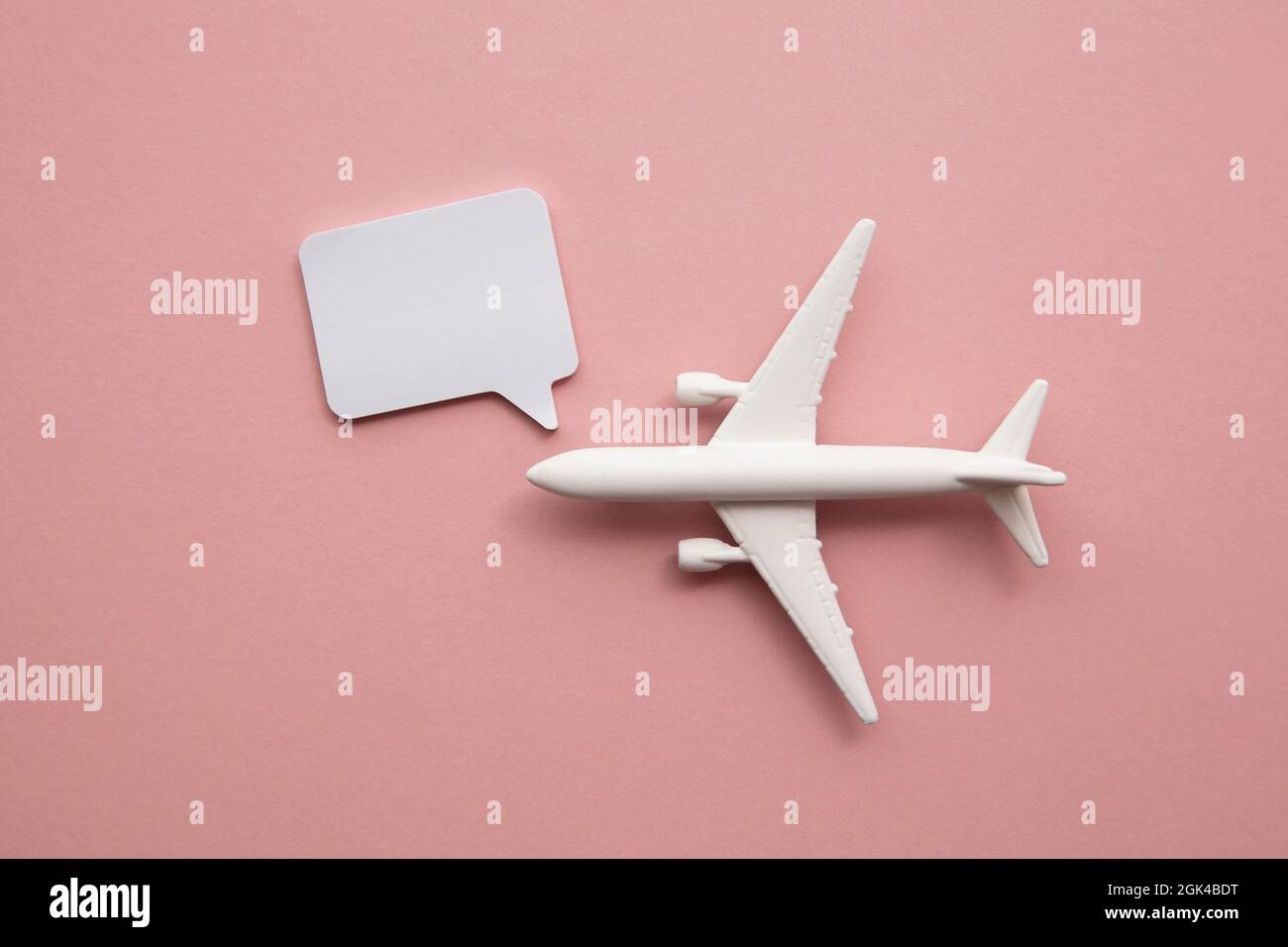 Airplane with a blank speech bubble. Flight feedback and holiday ...