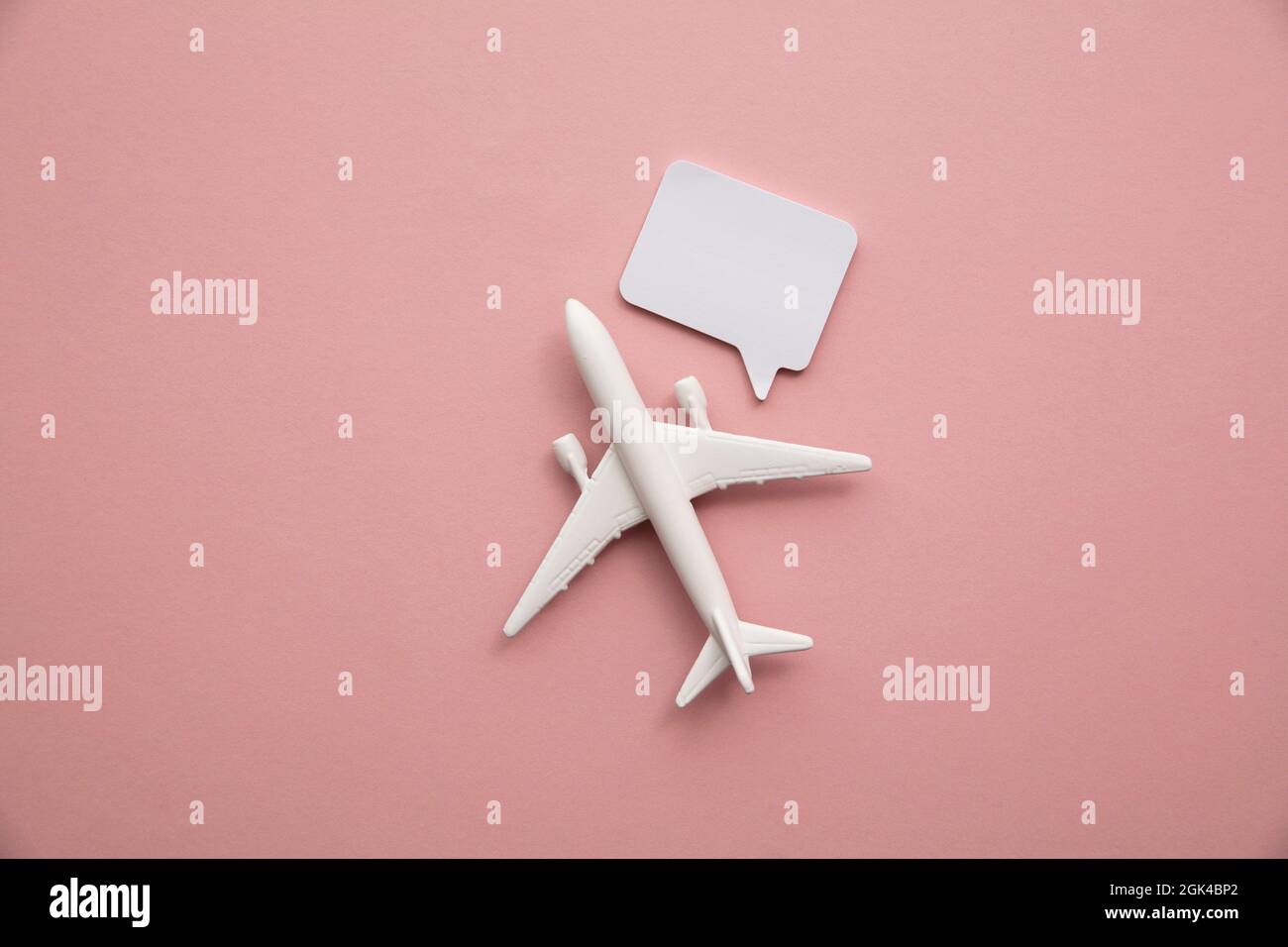 Airplane with a blank speech bubble. Flight feedback and holiday ...