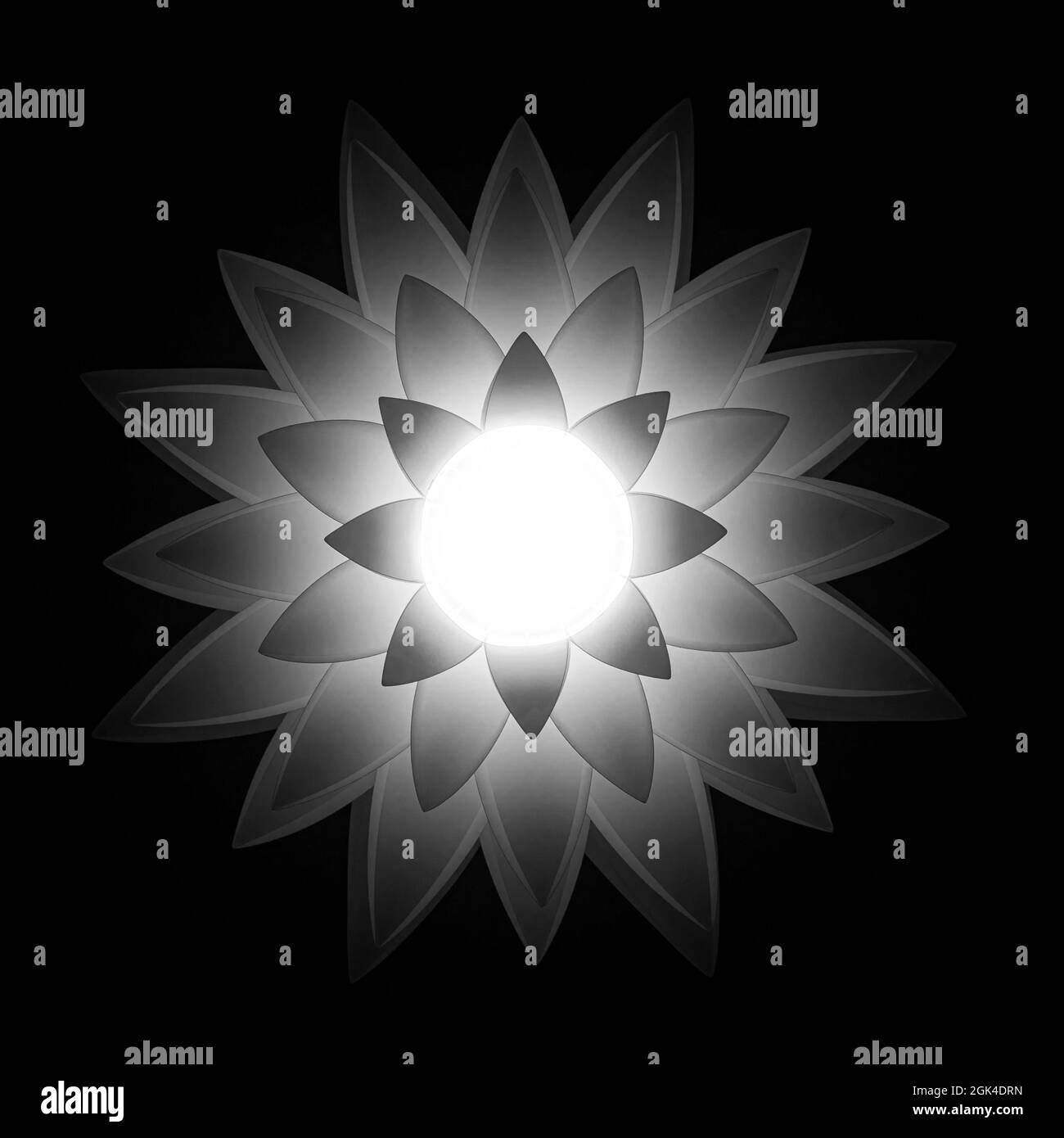 Repeating geometric abstract flower black and white Stock Photo - Alamy