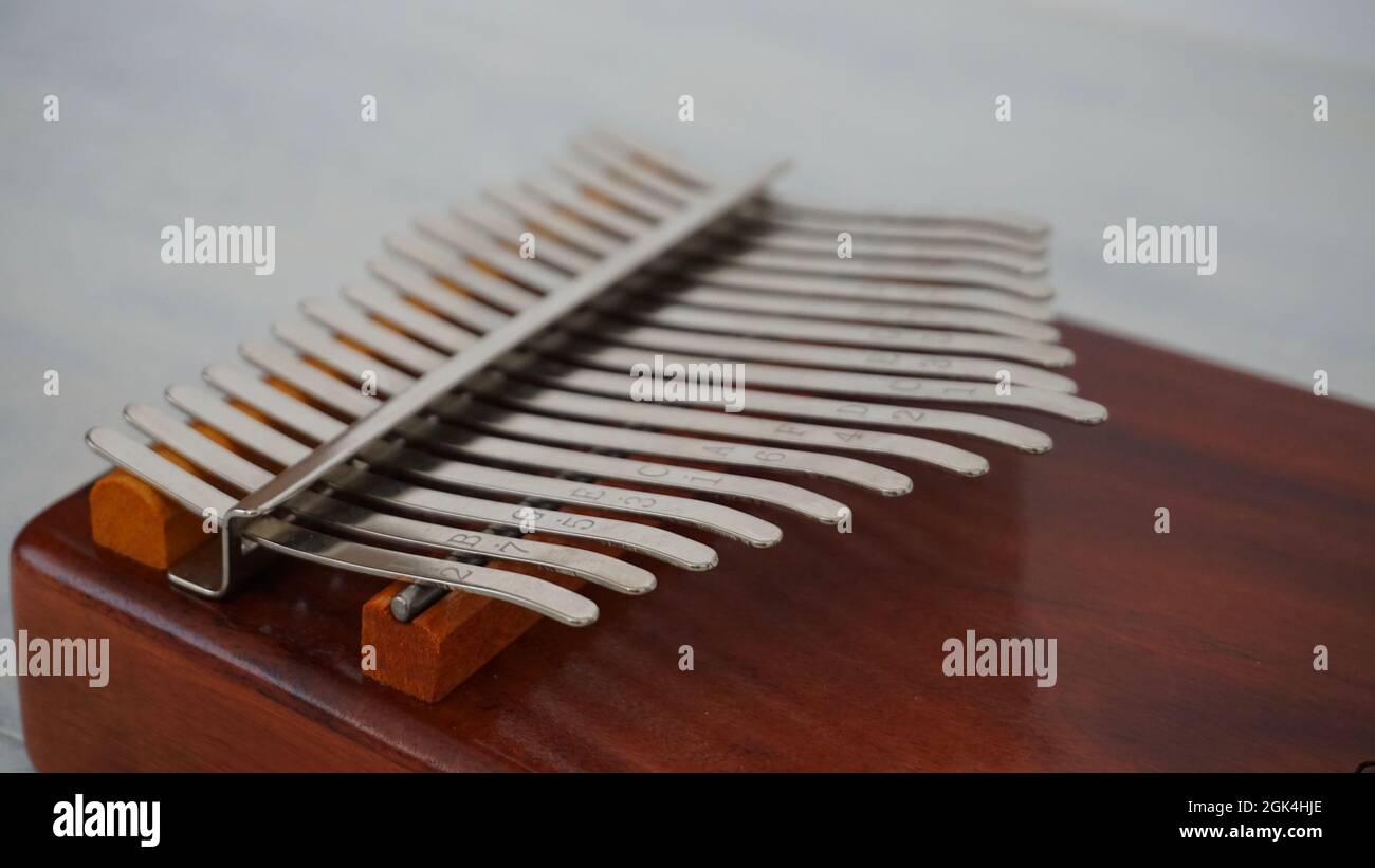Kalimba model hi-res stock photography and images - Alamy