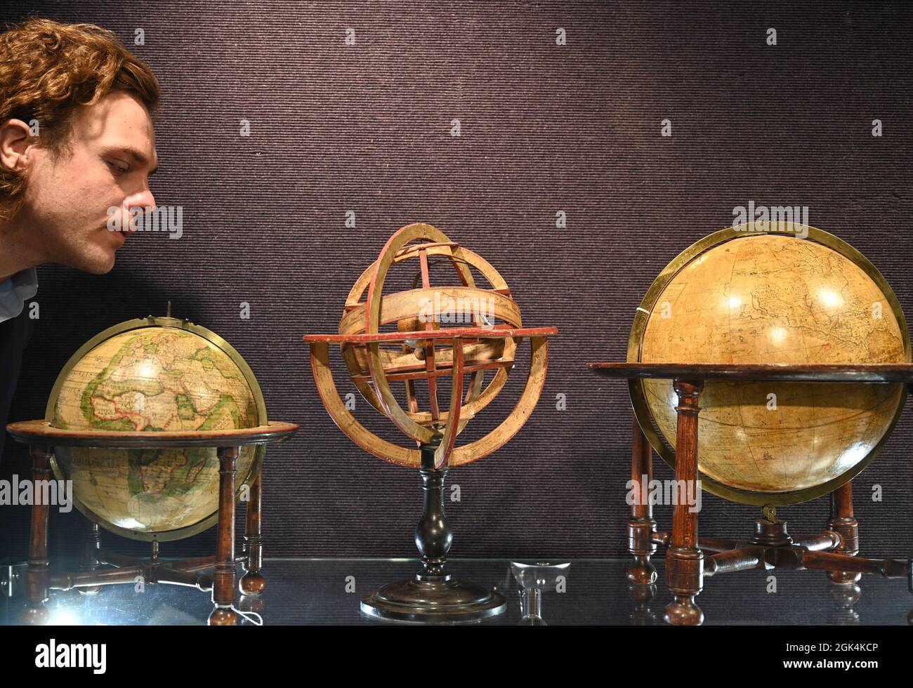 3 musical instruments hi-res stock photography and images - Alamy