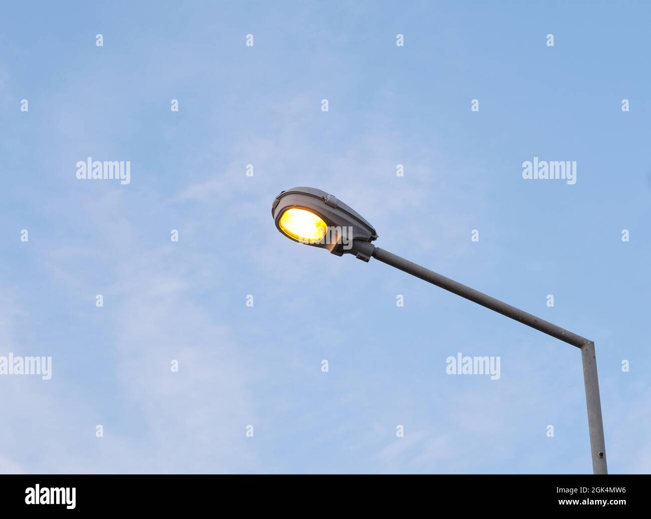 Lamp post street hi-res stock photography and images - Alamy