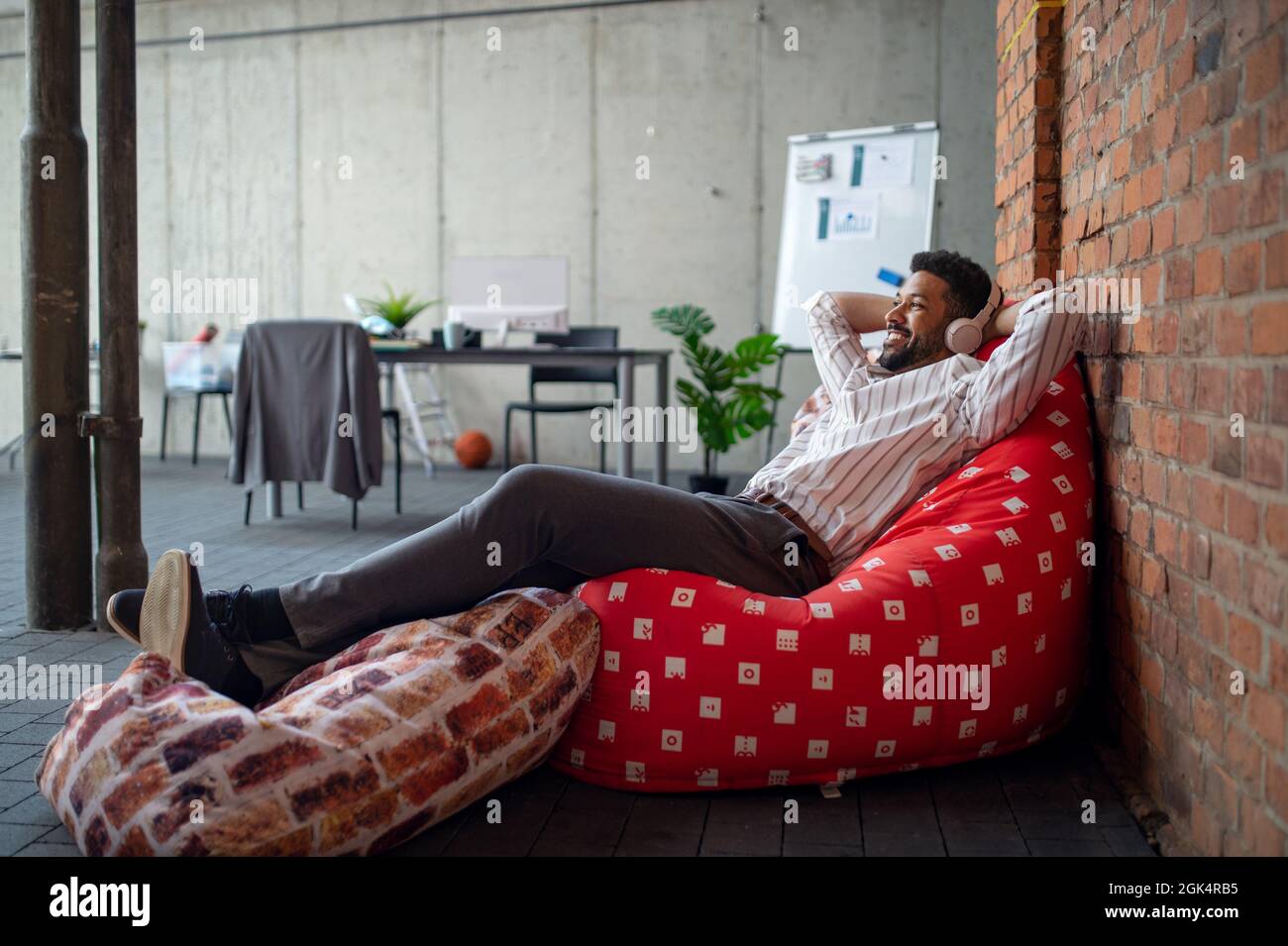 Relax relaxing taking a break hi-res stock photography and images - Alamy