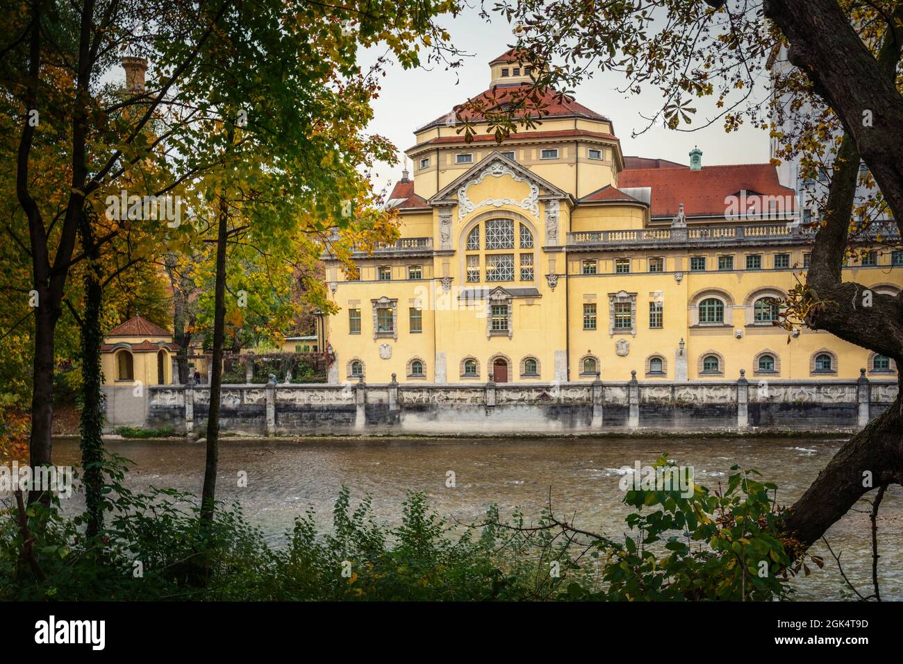 Public swimming pool building exterior hi-res stock photography and ...