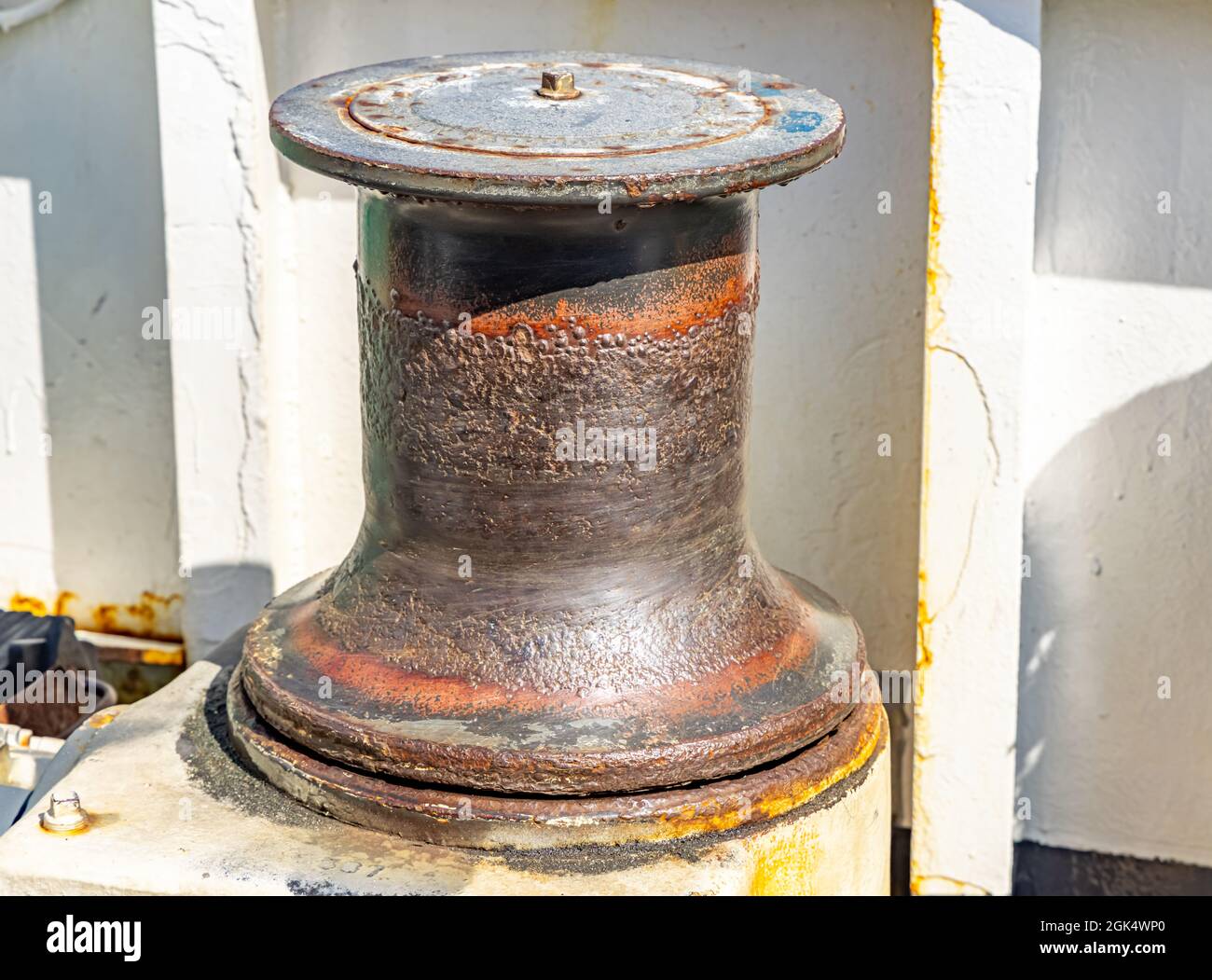 Capstan rust hi-res stock photography and images - Alamy