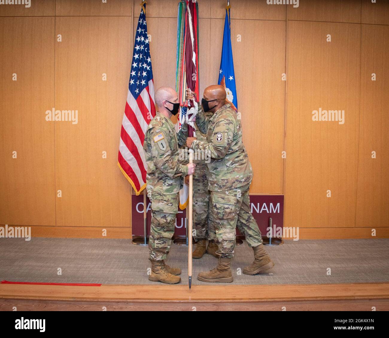 Army Brig. Gen. Shan Bagby, Regional Health Command – Central ...