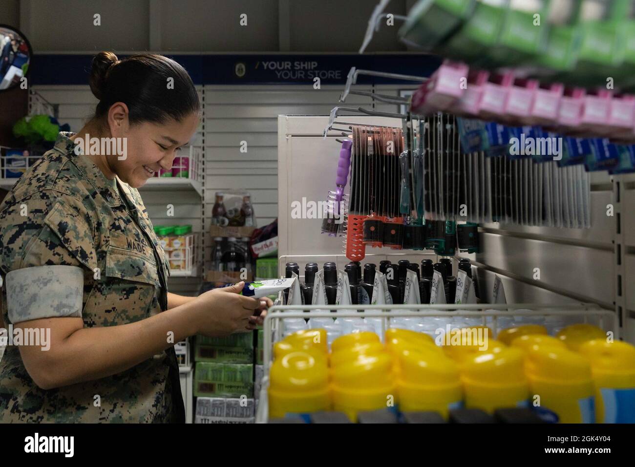 210802-N-JB637-2063 ATLANTIC OCEAN (August 2, 2021) U.S. Marine Corps ...