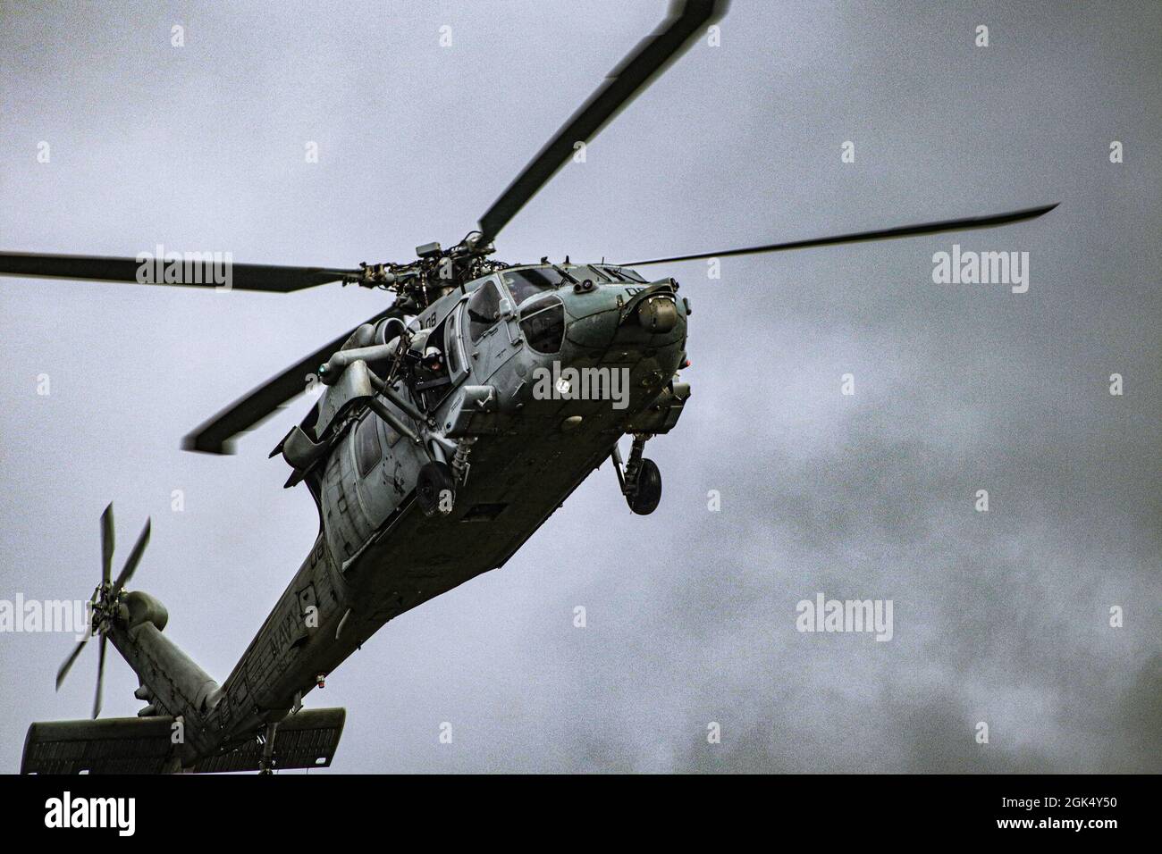 210803-N-MO469-1017 SANTA RITA, Guam (Aug. 3, 2021) Aircrew assigned to ...