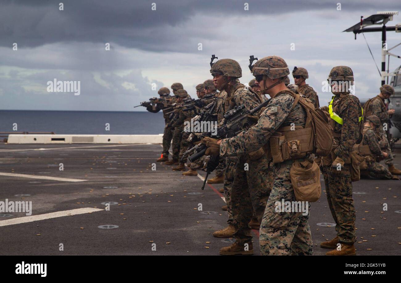 U.S. Marines with Light Armored Reconnaissance (LAR), Battalion Landing ...