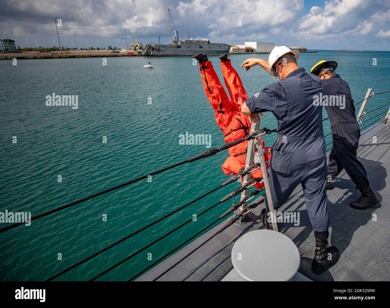 Rescue task force training dummy hi-res stock photography and images ...