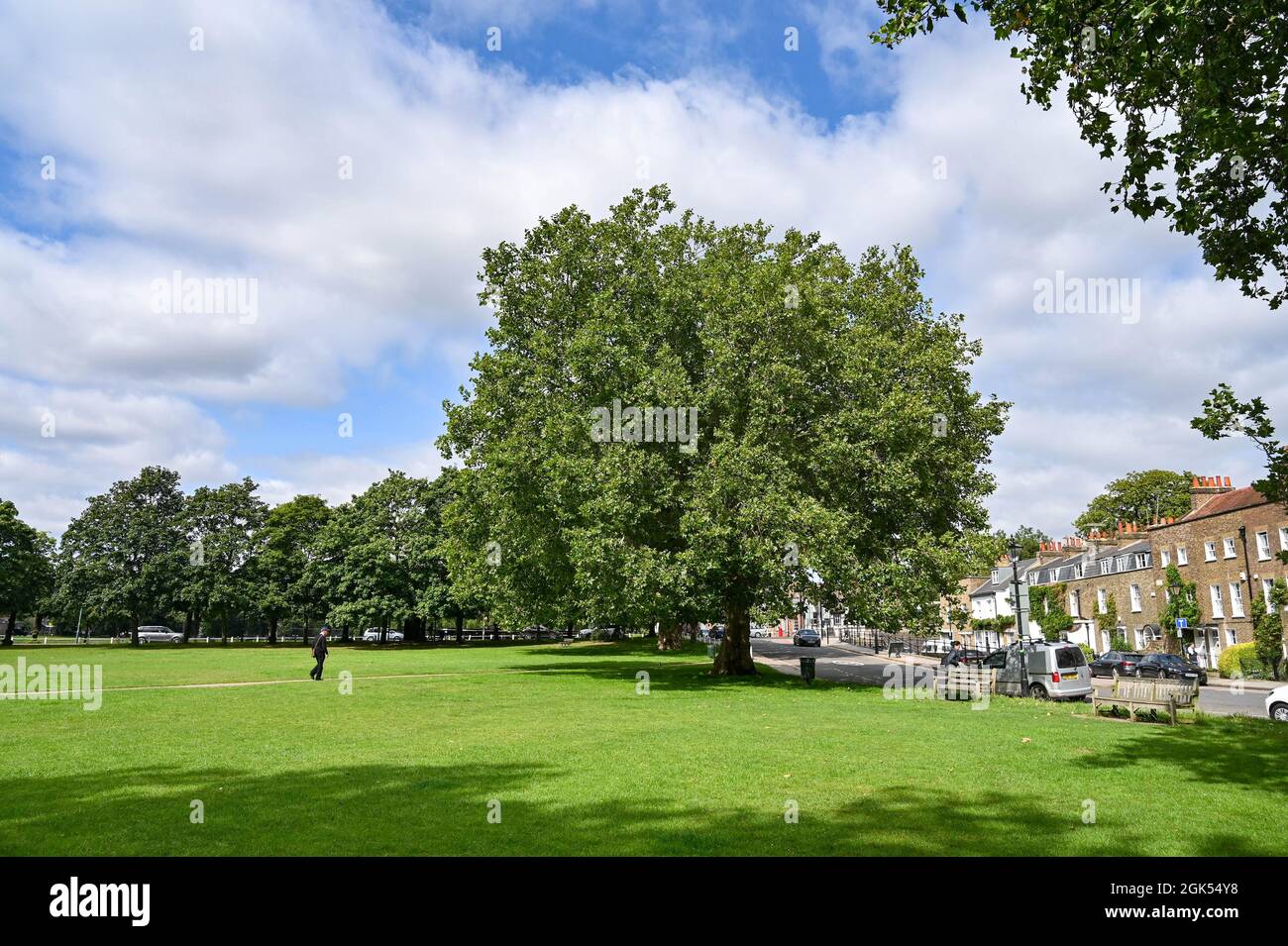 Kew Green South West London England , UK Stock Photo - Alamy